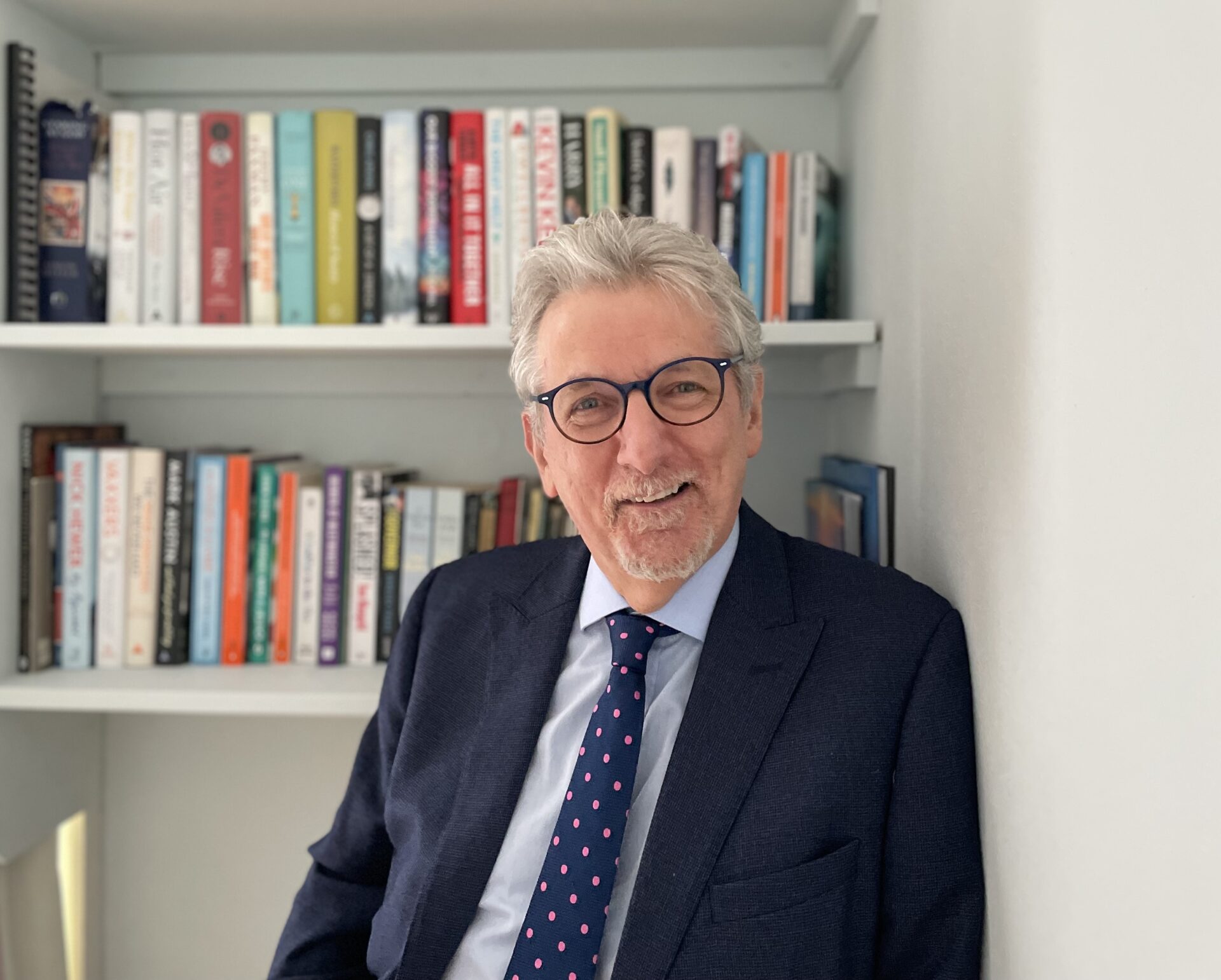 Best of Friends: Kamila Shamsie in Conversation | Bradford Literature ...